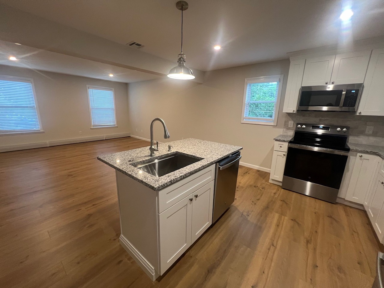 Photo Gallery - GN Construction - Kitchen and Bath Remodeling